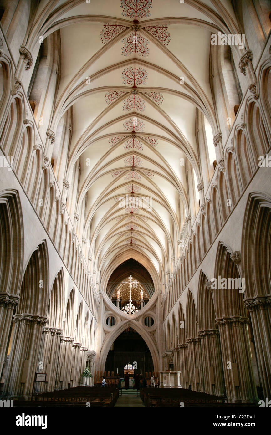 Scissor arches hi-res stock photography and images - Alamy