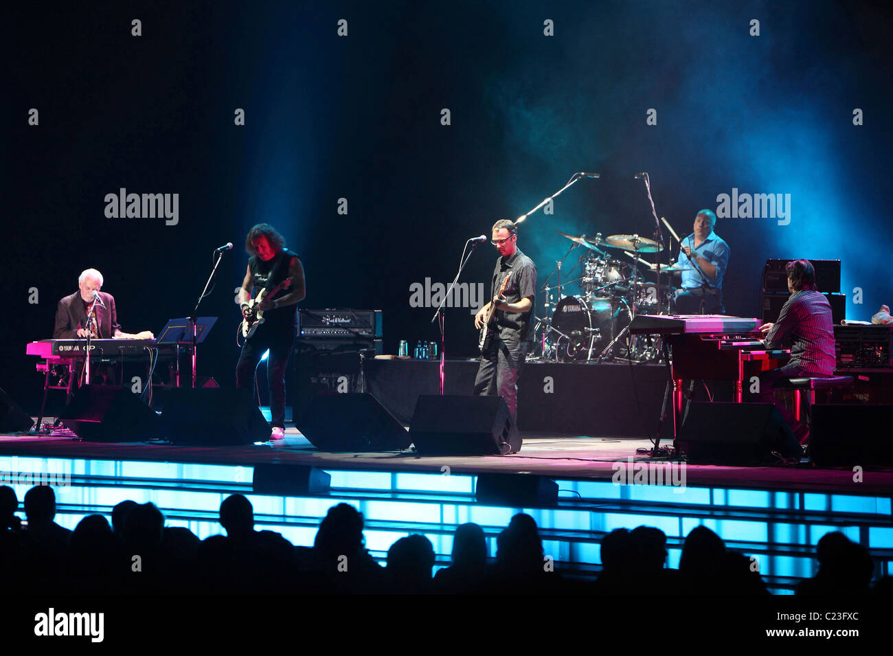 Procol Harum performing live at the Rossiya Concert Hall Moscow ...