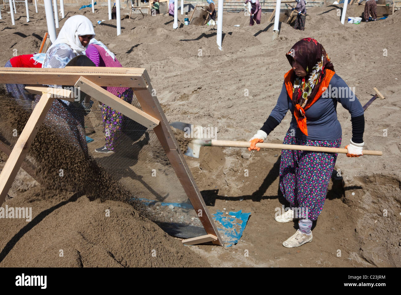 Sieve sand hi-res stock photography and images - Alamy