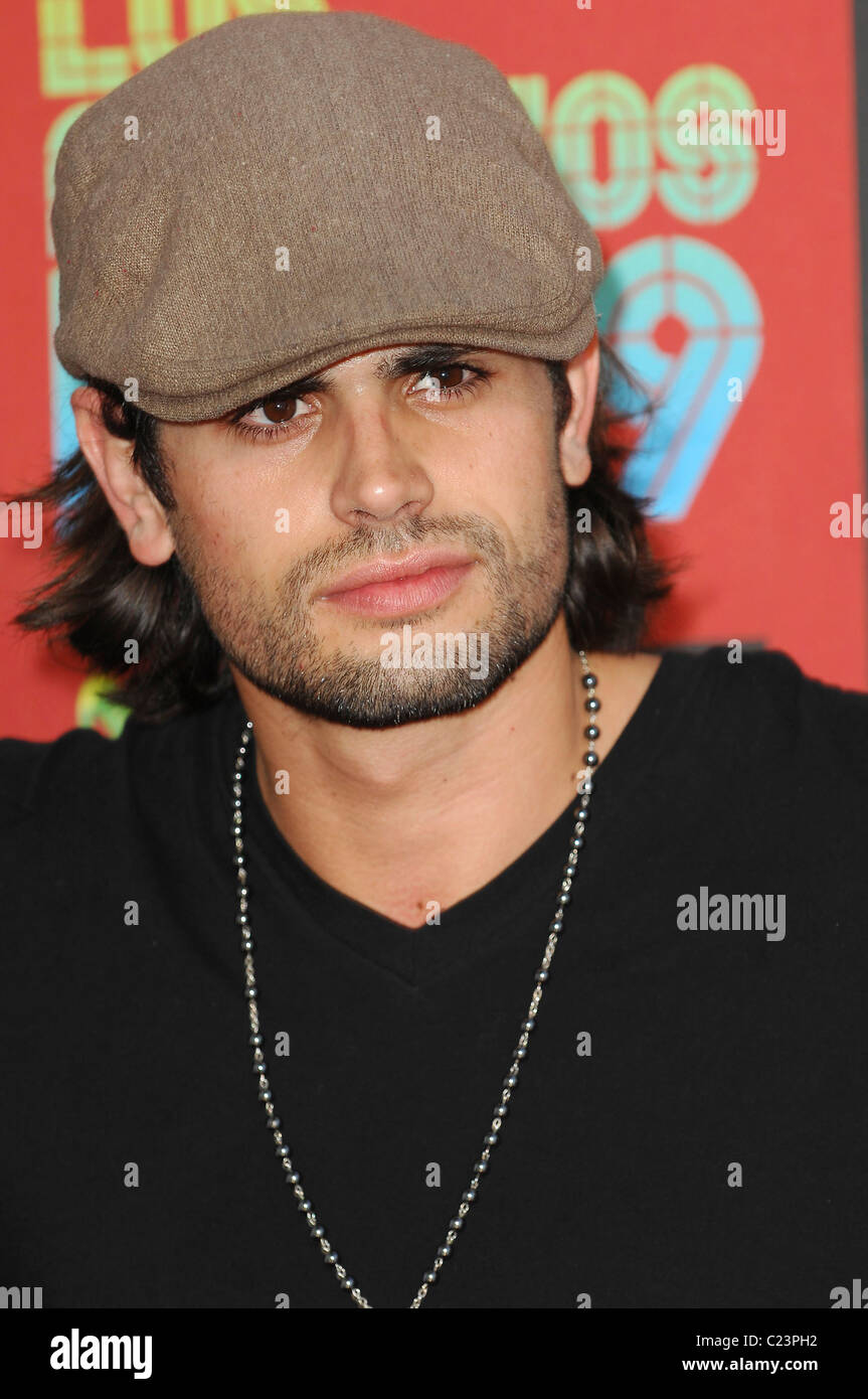 A.J Lamas Los Premios MTV 2009 at the Gibson Amphitheatre - Arrivals ...