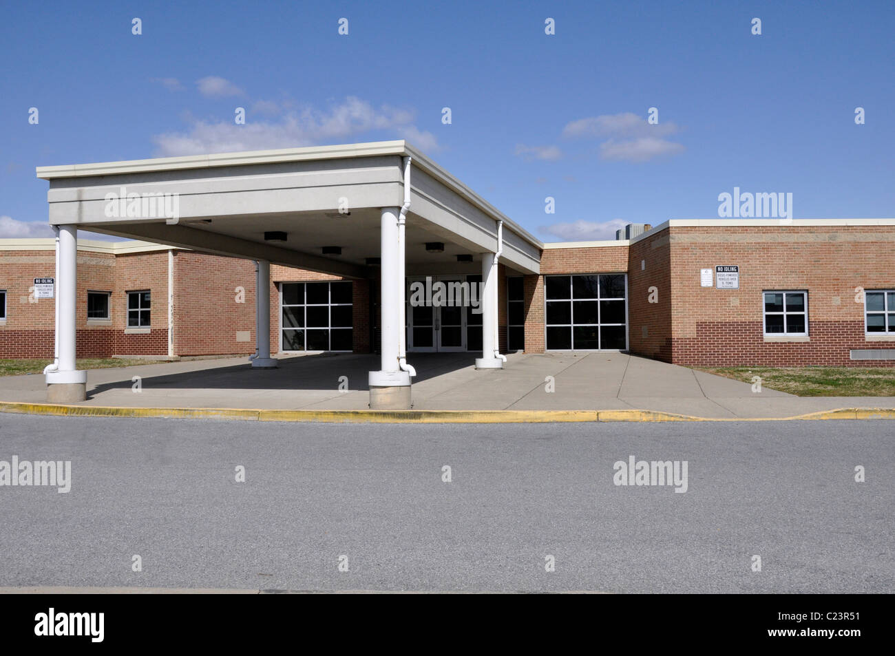 Exterior of a modern school building Stock Photo - Alamy