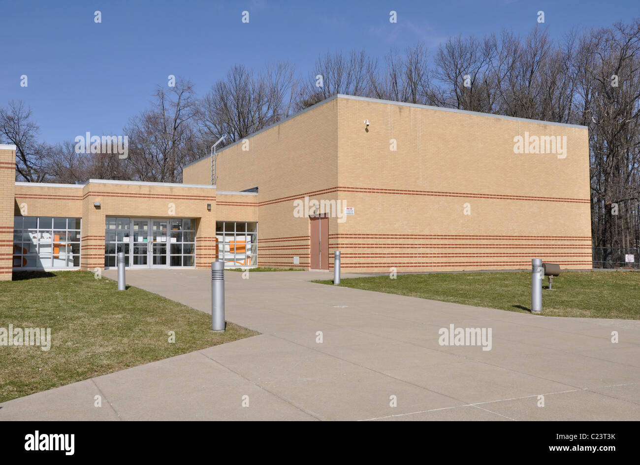 Exterior of a modern school building Stock Photo - Alamy