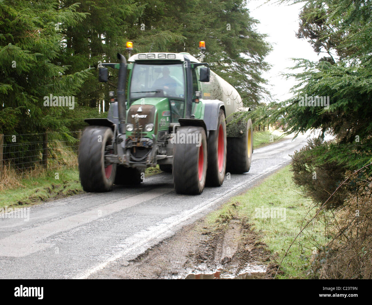 Track driven tractor hi-res stock photography and images - Alamy