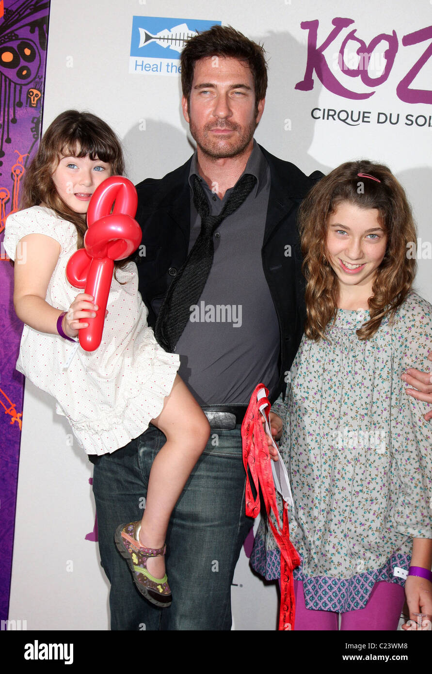 Dylan McDermott with his daughters Colette and Charlotte The KOOZA ...