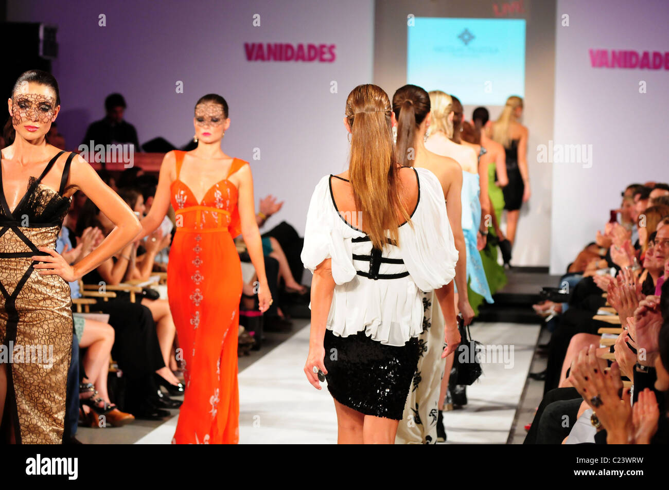 Model walking the Daniela Krofle Design at Funkshion Vanidales Magia De ...
