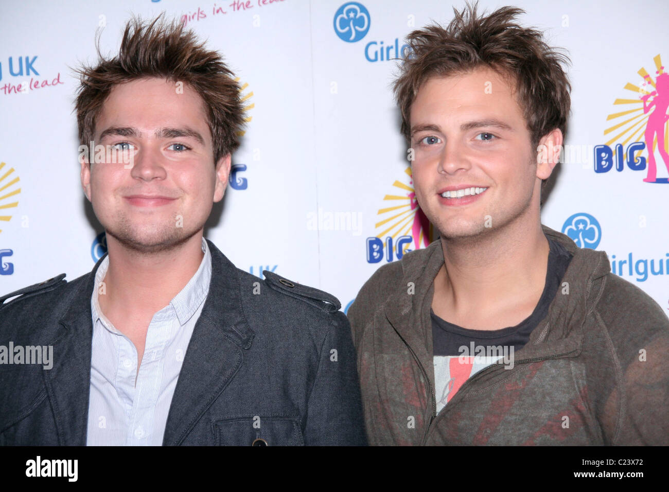 Guiding mark hi-res stock photography and images - Alamy