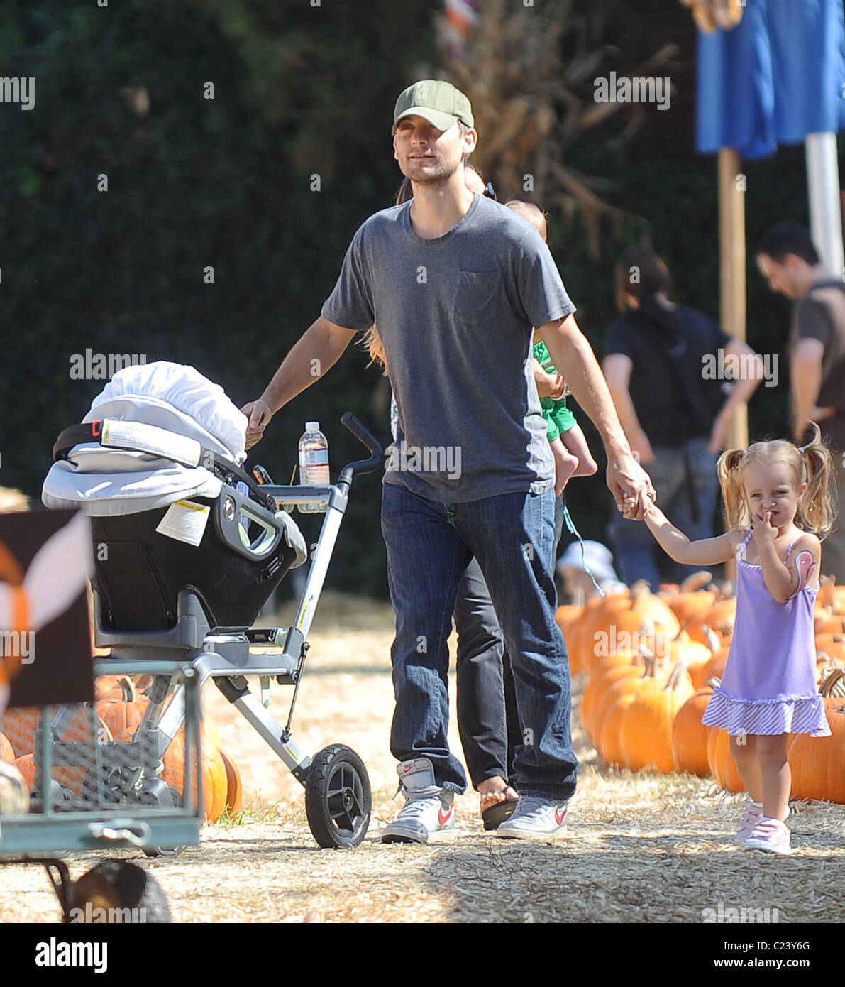 Tobey Maguire and Ruby Maguire Tobey Maguire at Mr. Bones Pumpkin Patch ...