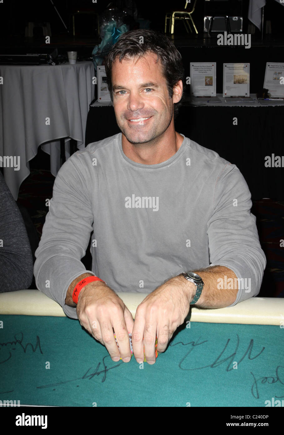 Tuc Watkins The Children's Institute hosts 'Poker For A Cause ...