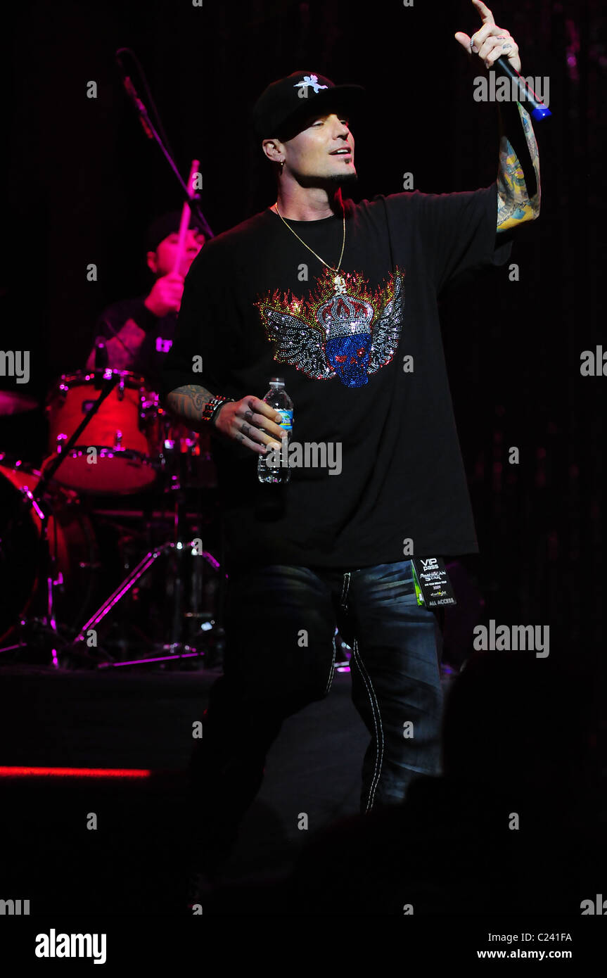 Robert Mathew Van Winkle aka Vanilla Ice performing at the Casanova ...