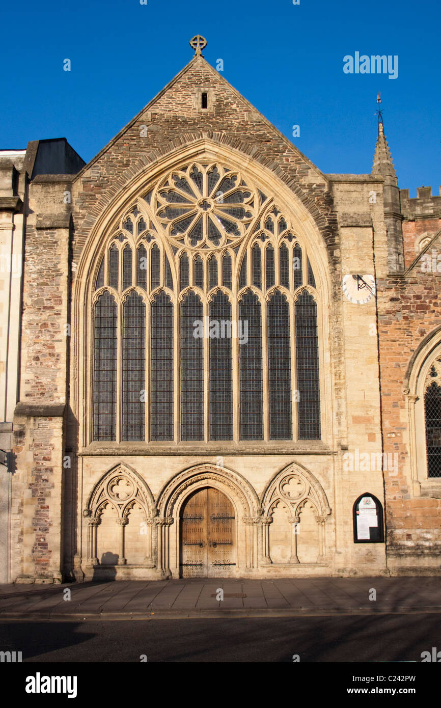 Bristol university church building gothic window hi-res stock ...