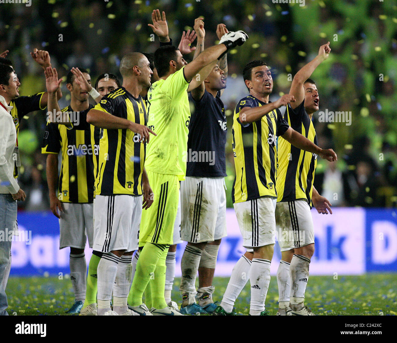 Fenerbahce Footbaal team players goal celebration., Turkcell Turkish ...