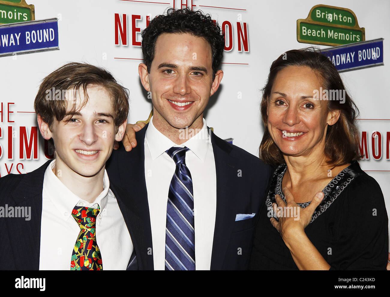 Noah Robbins, Santino Fontana and Laurie Metcalf Opening night after ...