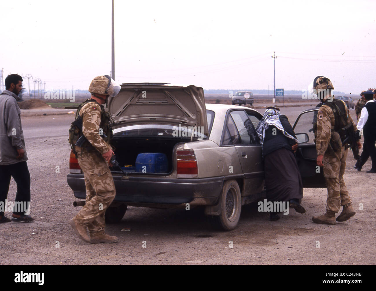A joint patrol with the British army and the Iraq police force in Basra ...