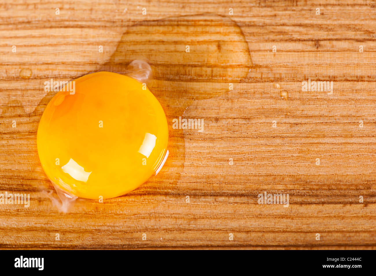 Yolk macro hi-res stock photography and images - Alamy