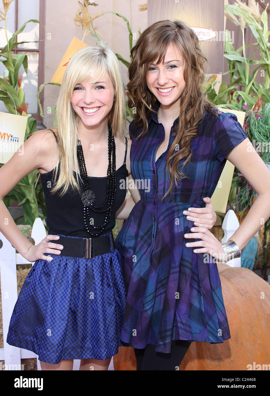 Savvy & Mandy aka Savannah Burhoe and Amanda Burhoe Camp Ronald ...