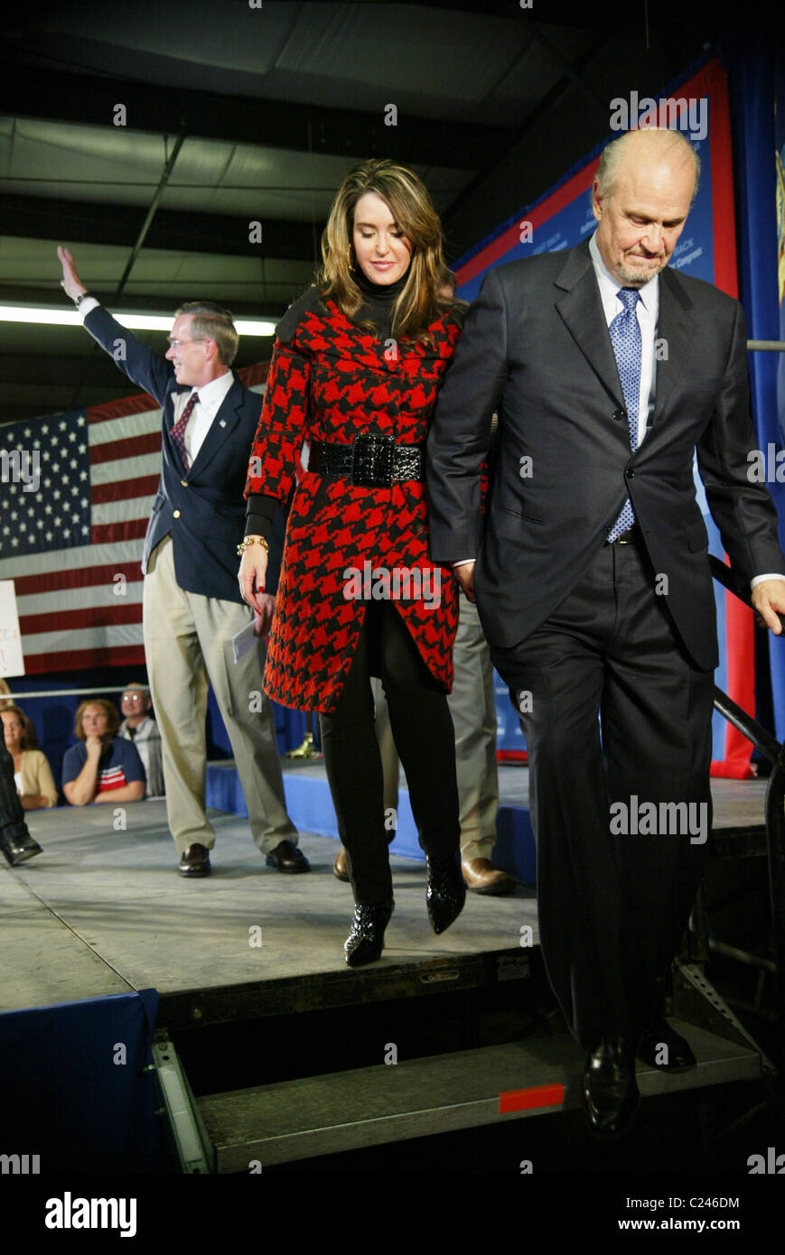 Doug Hoffman, Jeri Thompson and Fred Thompson at a pre-election rally ...