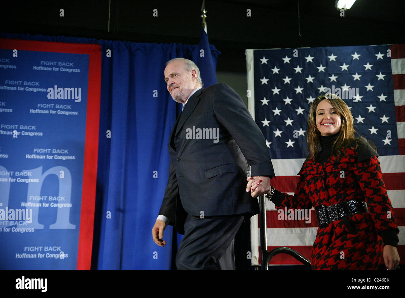 Actor Fred Thompson and his wife Jeri Thompson at a pre-election rally ...