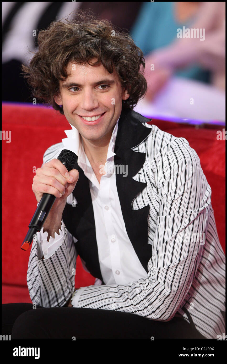 Singer Mika appears on the French television show "Vivement Dimanche ...