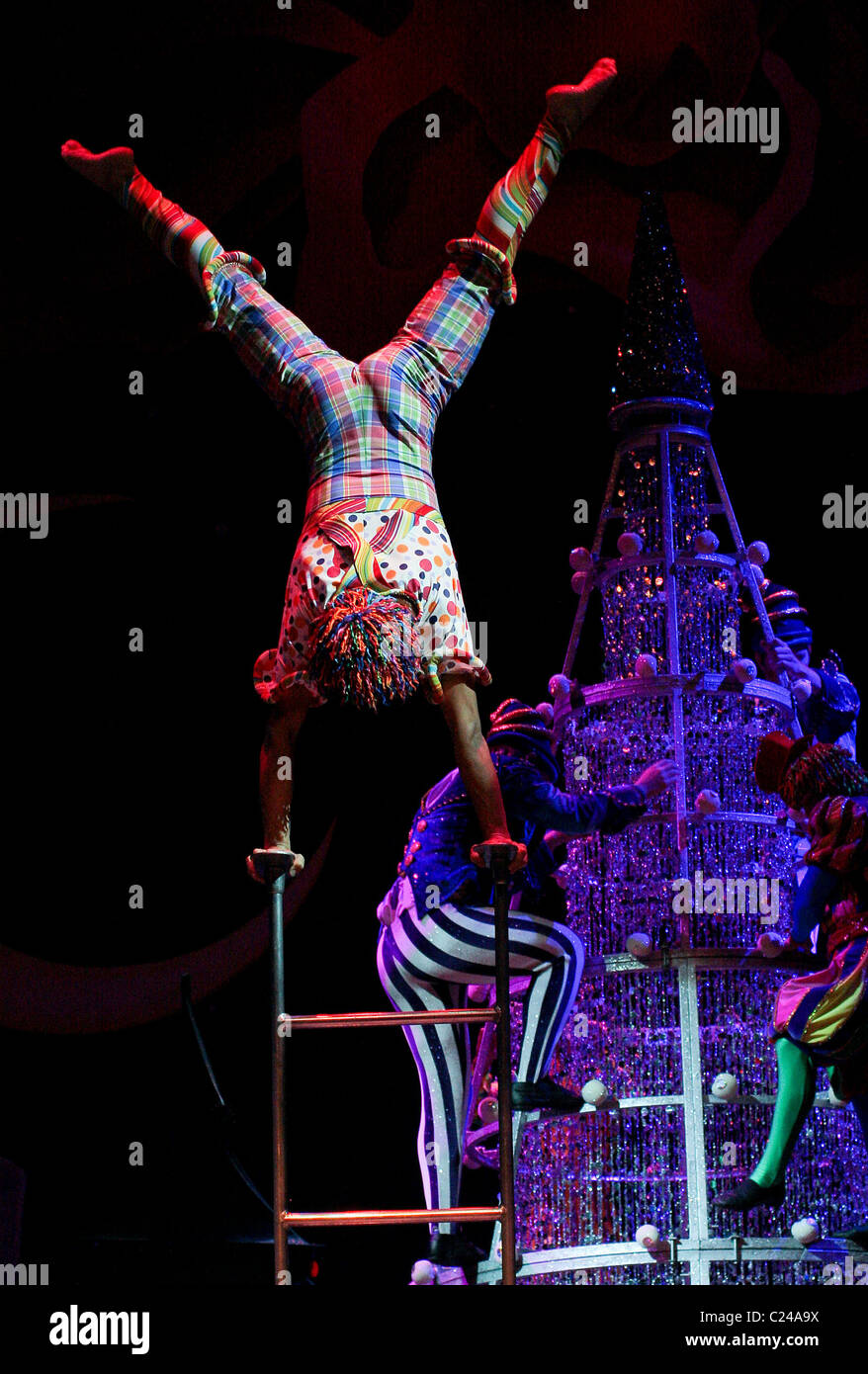 Cirque dreams holidaze hi-res stock photography and images - Alamy