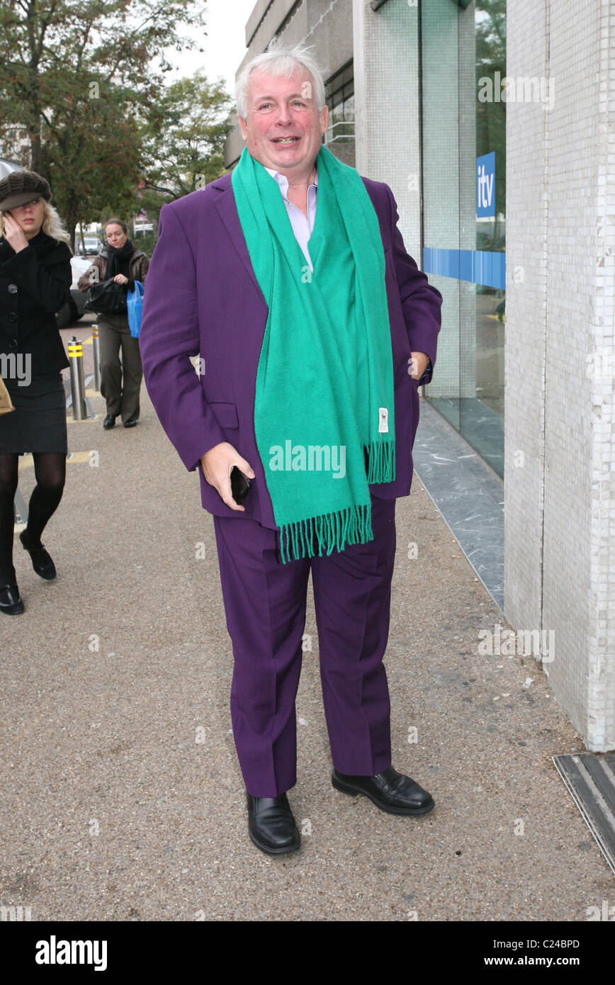 Christopher Biggins outside the 'GMTV' studios London, England - 06.11. ...