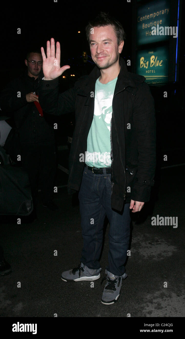 Craig Kelly arrives at his hotel after rehearsing for 'Strictly Come ...