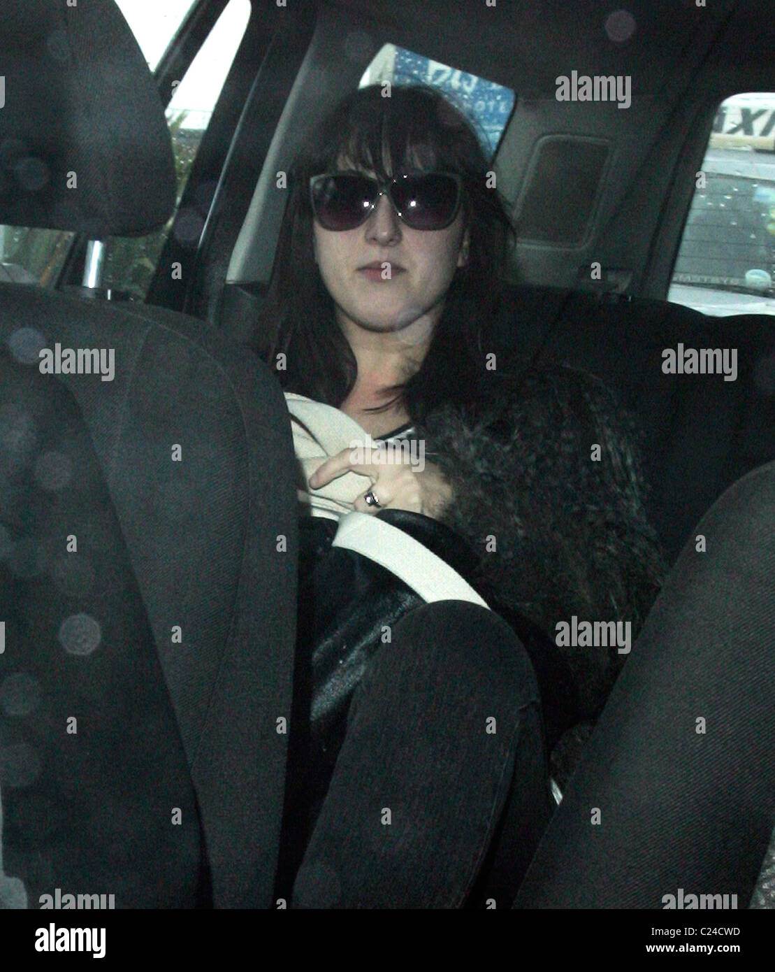 Natalie Cassidy leaves her hotel to head to rehearsals for 'Strictly ...