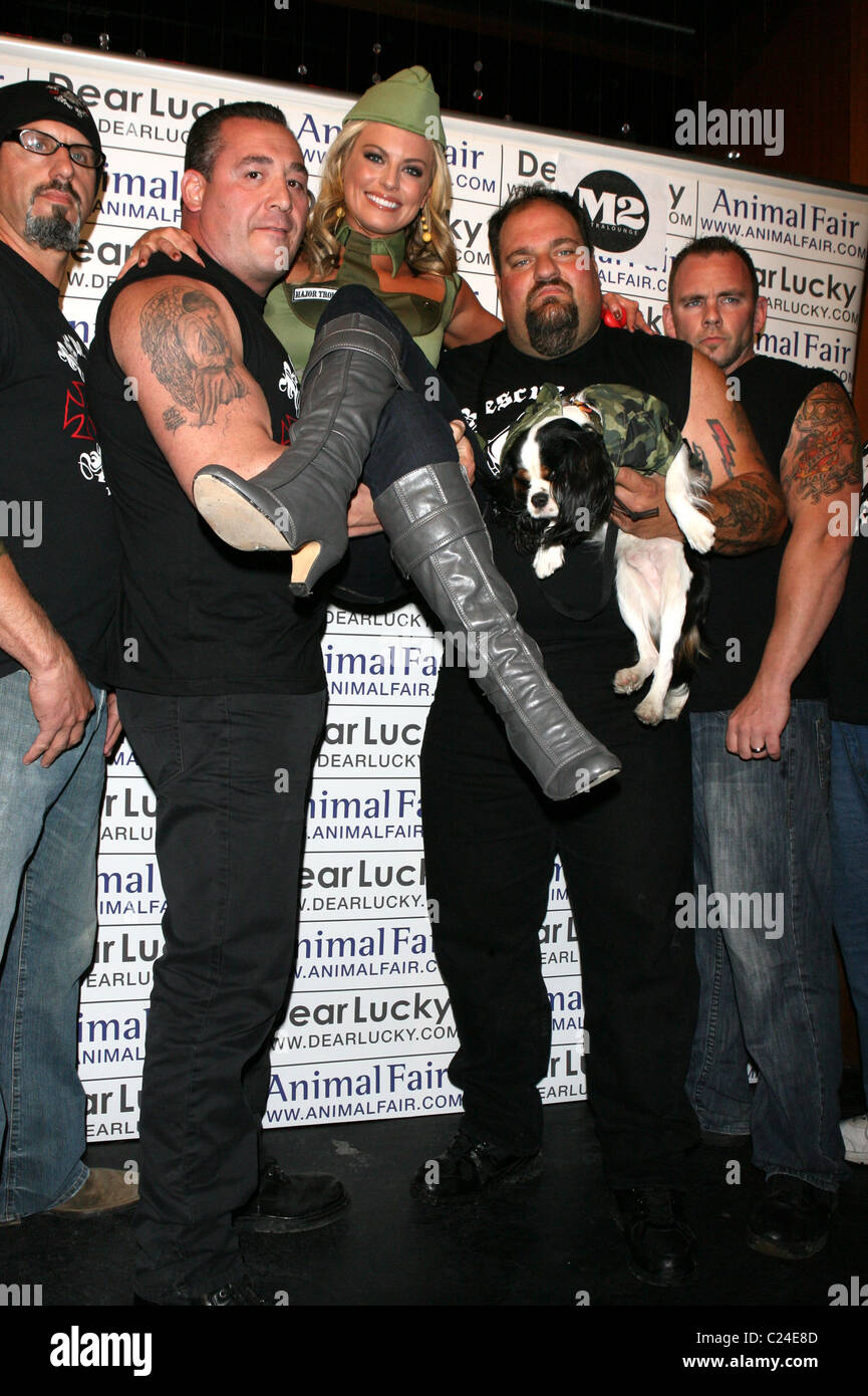 Rescue Ink, Courtney Friel Animal Fair magazine's 9th annual Howloween ...