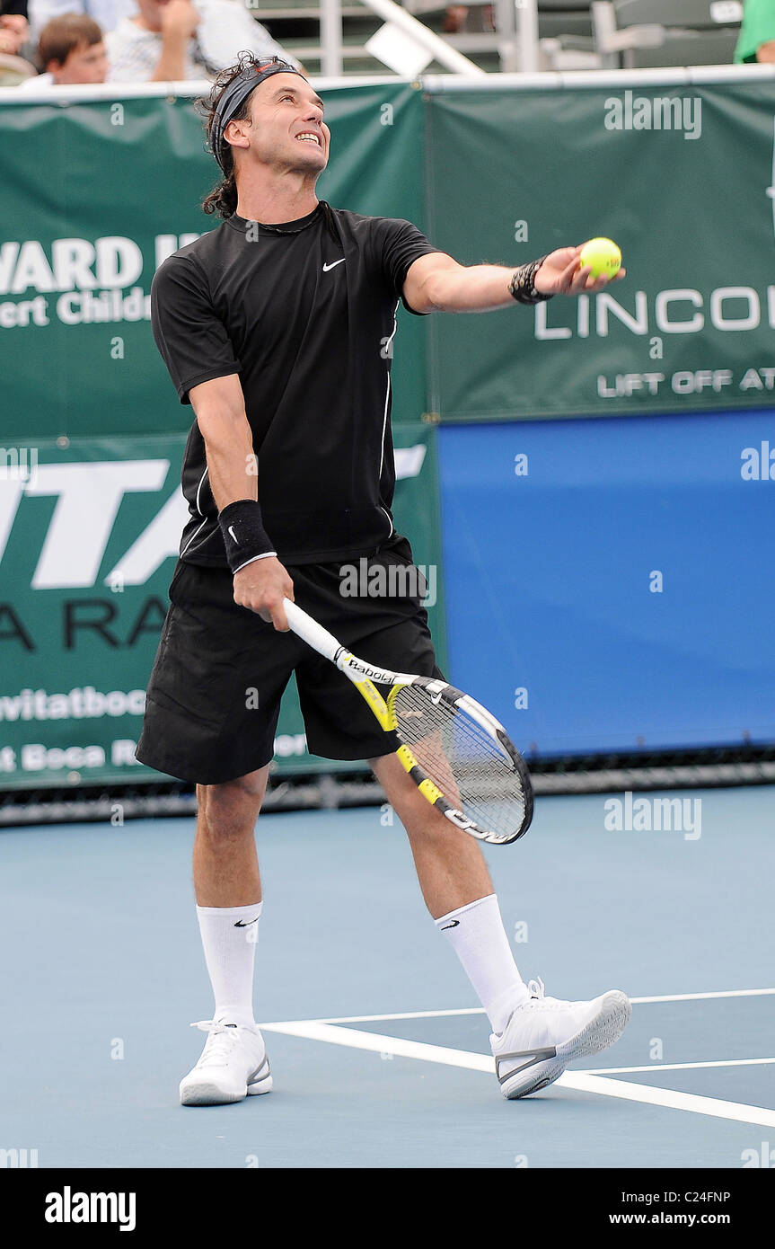 Gavin Rossdale participates in the Chris Evert Pro-Celebrity Tennis ...