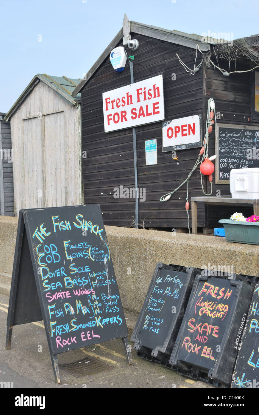 Fresh fish stall Stock Photo - Alamy
