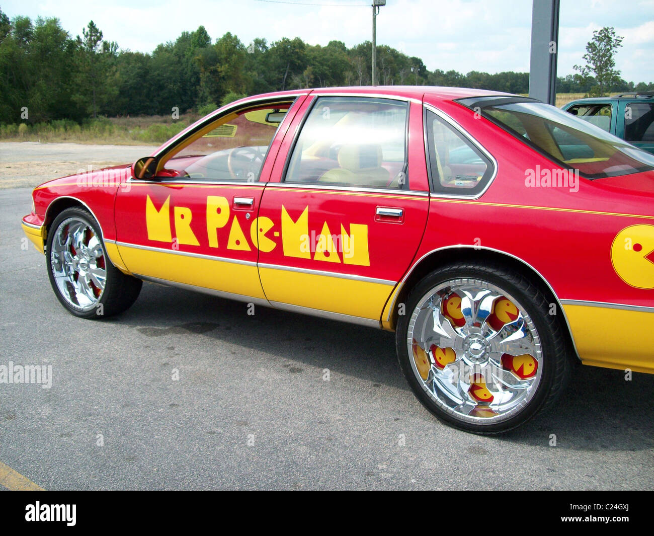 Pac-Man Car Thisápimped out ChevroletáCaprice is the ultimate trophy ...