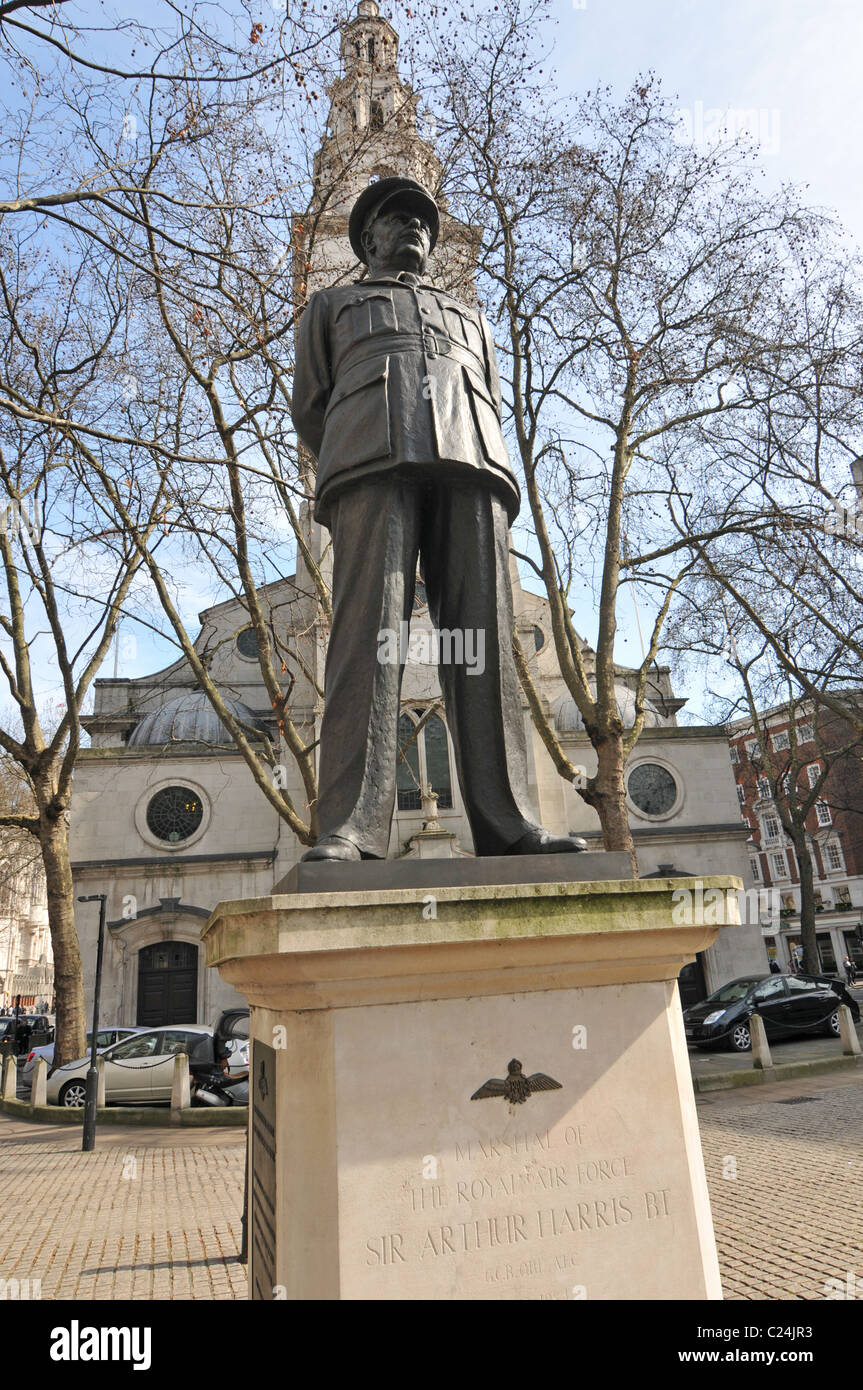 RAF St Clements Danes Church Royal Air Force WW2 Stock Photo - Alamy