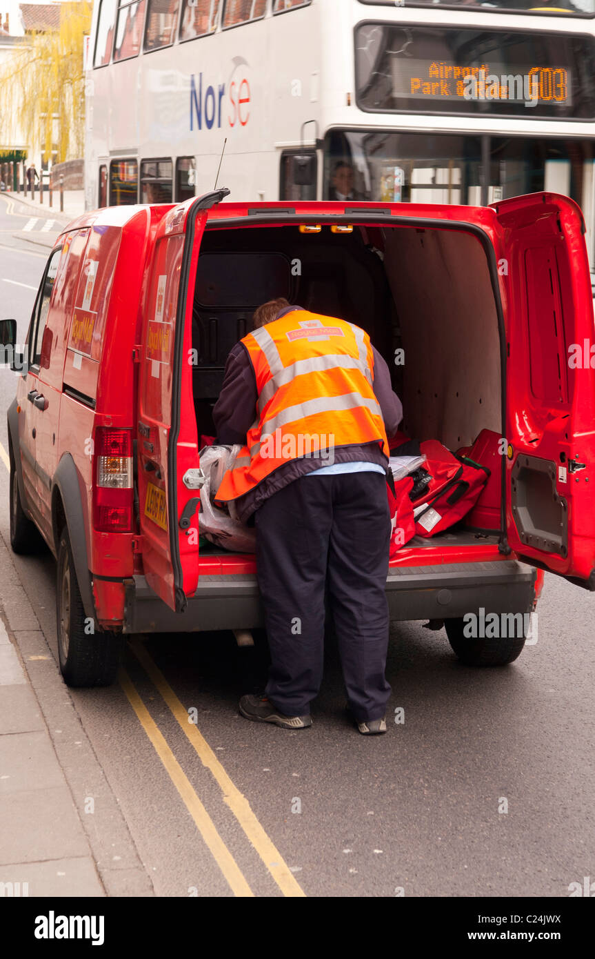 Post Office Van High Resolution Stock Photography and Images - Alamy