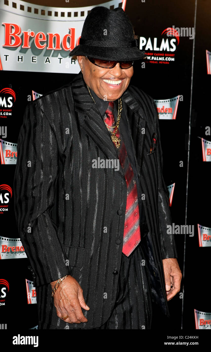 Joe Jackson Brenden honours Joseph Jackson and family with a Brenden ...