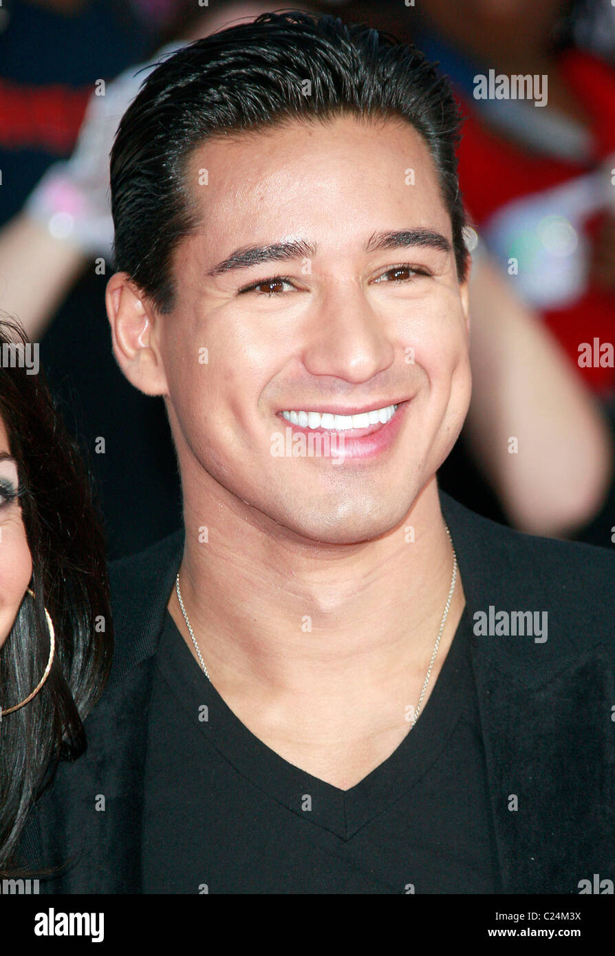 Mario Lopez Michael Jackson's 'This Is It' Premiere at the Nokia ...