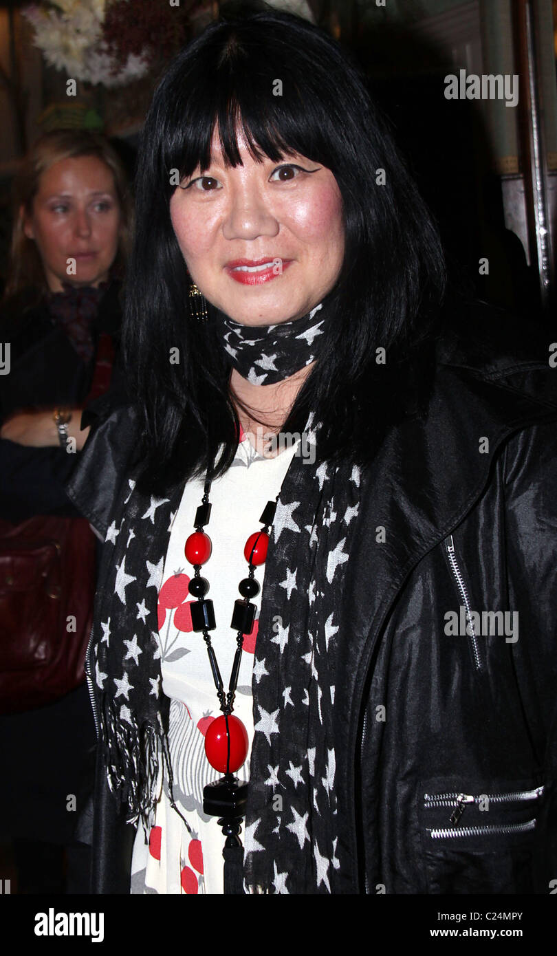 Anna sui store hi-res stock photography and images - Alamy