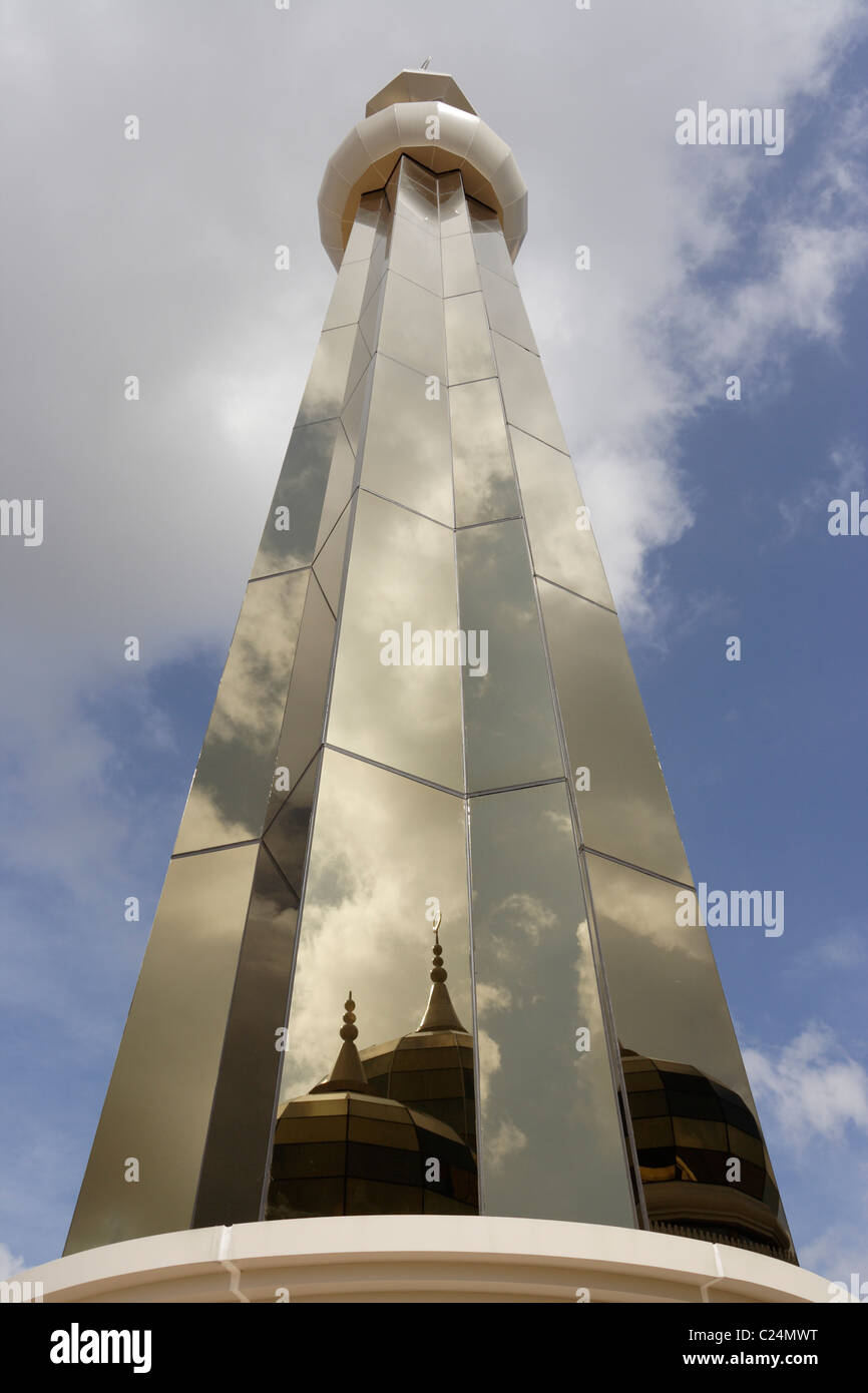 Highly reflective minaret of Crystal Mosque at Wan Man island in Kuala ...