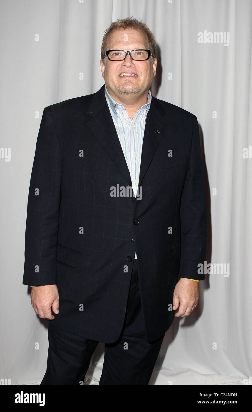 Drew carey wayne newtons new hi-res stock photography and images - Alamy