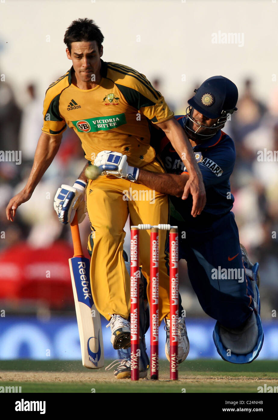 Mitchell Johnson India v Australia - 2nd ODI held at Vidarbha Cricket ...