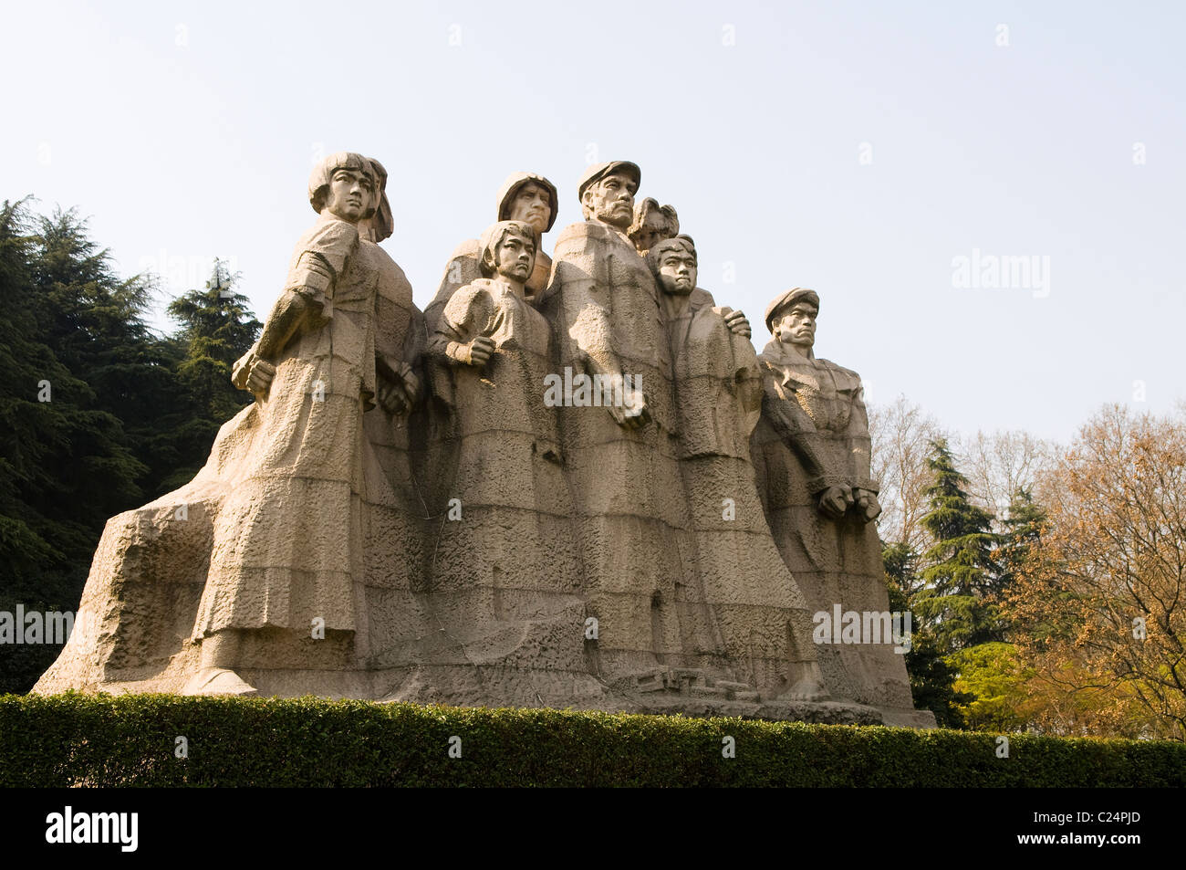Communist sculpture hi-res stock photography and images - Alamy