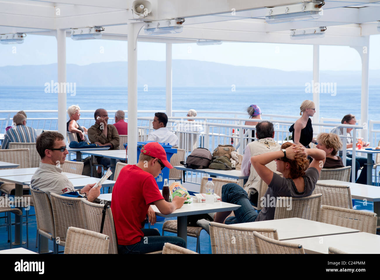 Cruising greek islands hi-res stock photography and images - Alamy