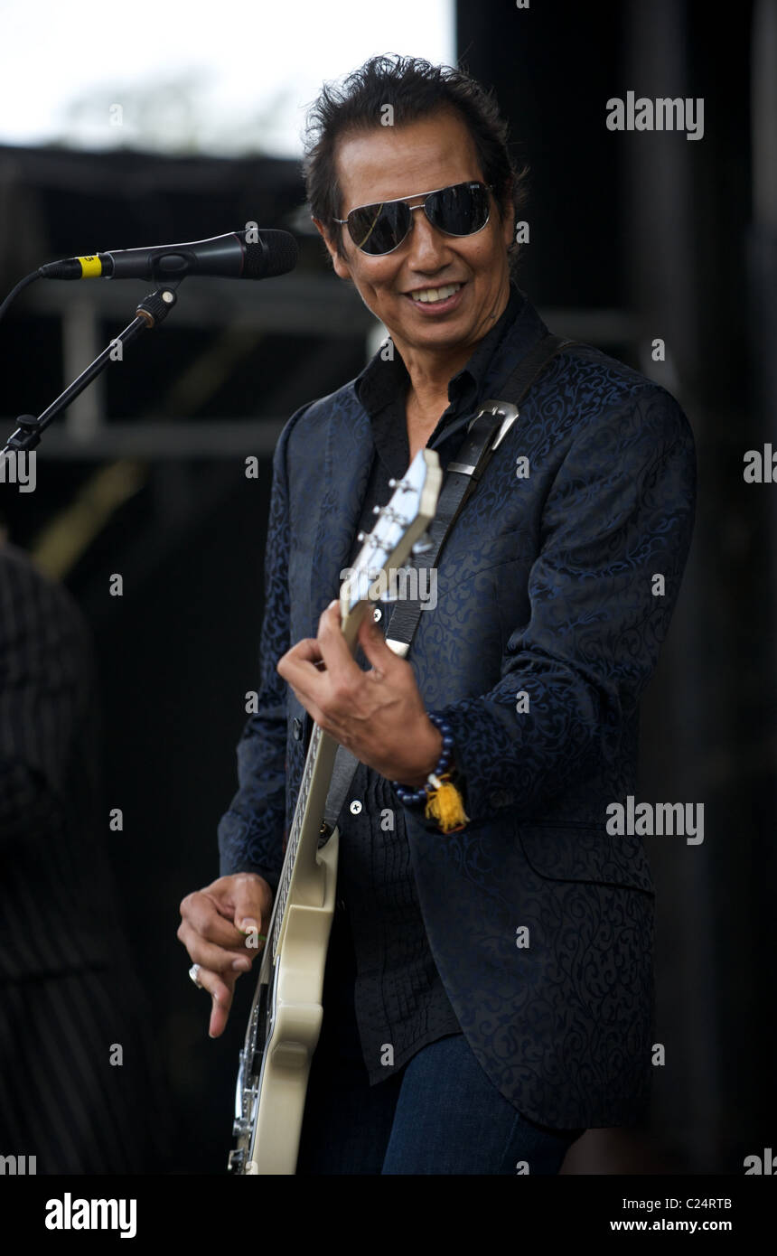 Alejandro Escovedo plays the WWOZ/SoCo stage on Day 1at the 'Voodoo ...