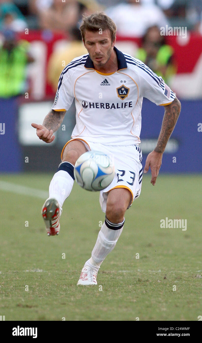 David Beckham in action for the Los Angeles Galaxy v Chiva USA in the ...