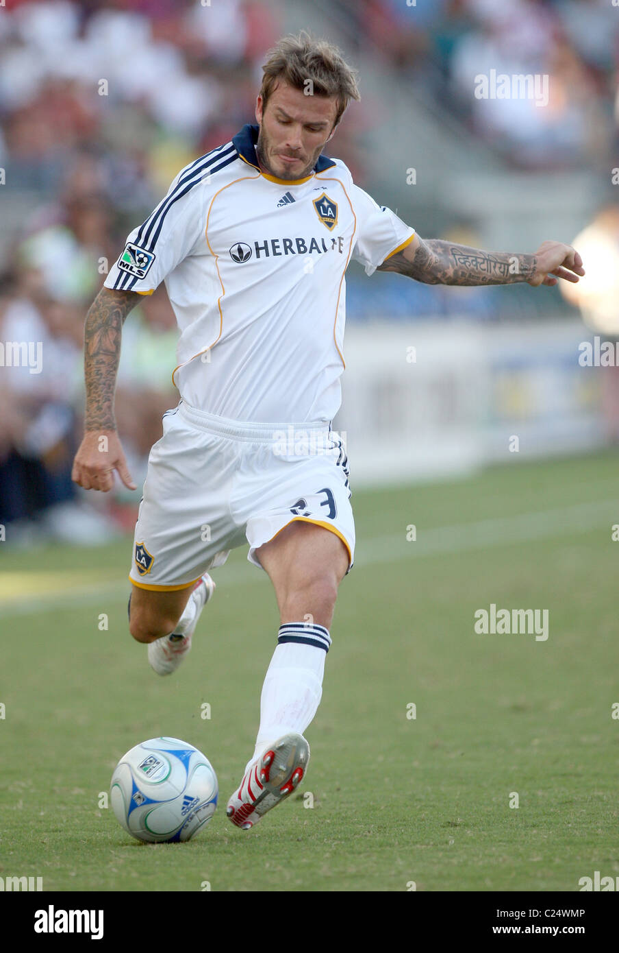 David Beckham in action for the Los Angeles Galaxy v Chiva USA in the ...