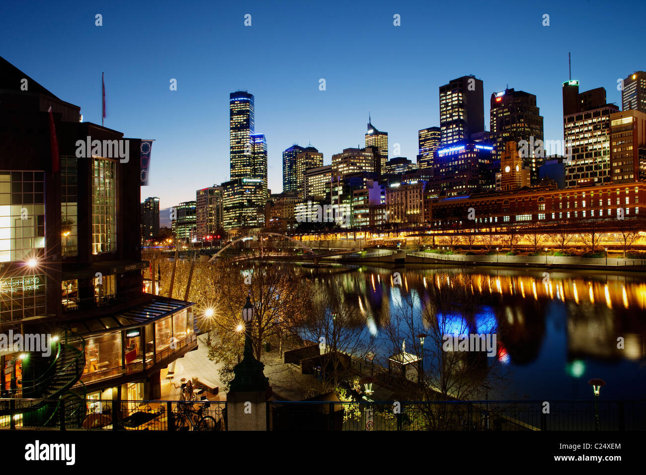 View of melbourne skyline hi-res stock photography and images - Alamy