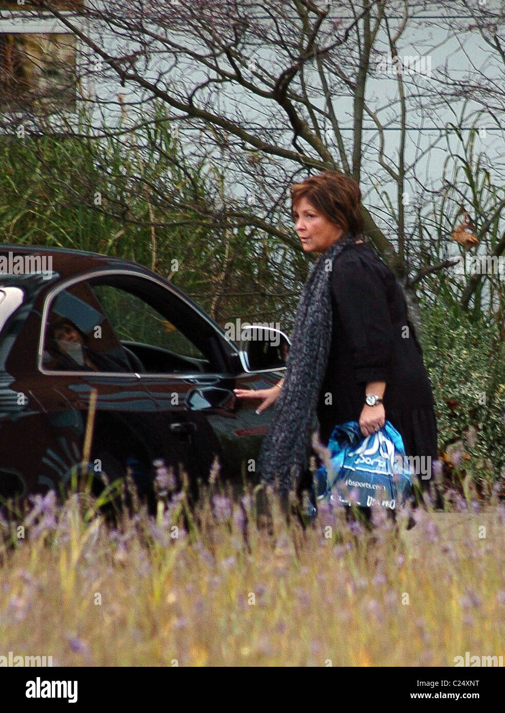 Colette McLoughlin arrives at Liverpool Womens Hospital amid rumours ...