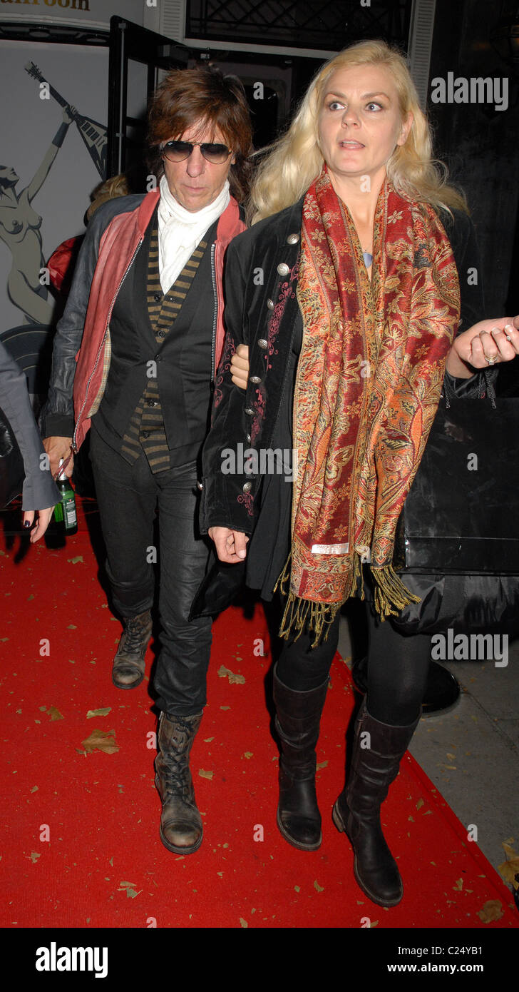Jeff Beck, attend the Classic Rock Roll Of Honour Awards at the Park ...