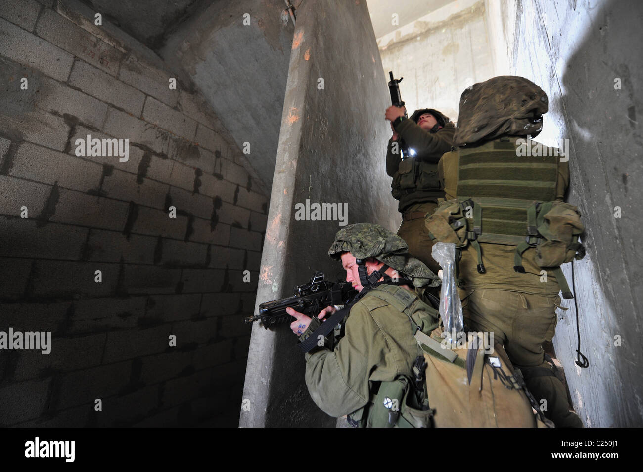 Soldiers Rifle Exercise High Resolution Stock Photography and Images ...