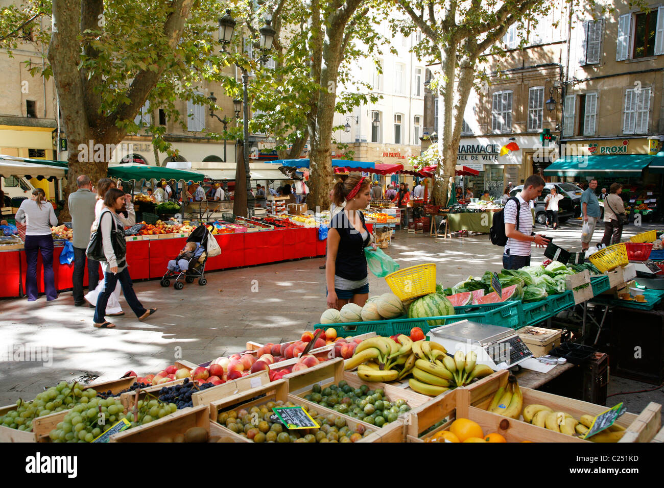 Market place awnings hi-res stock photography and images - Alamy