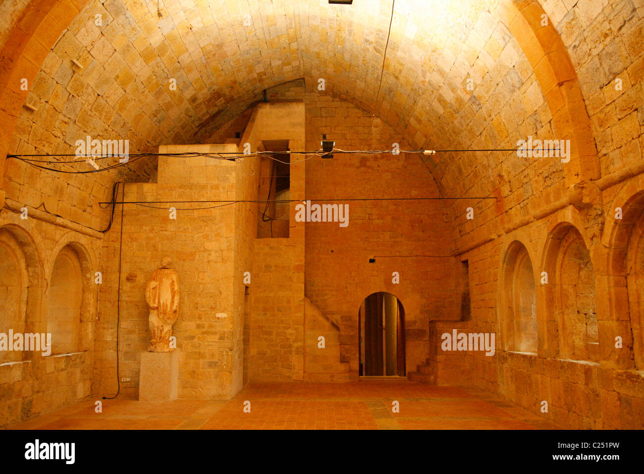 France historic abbaye du thoronet hi-res stock photography and images ...