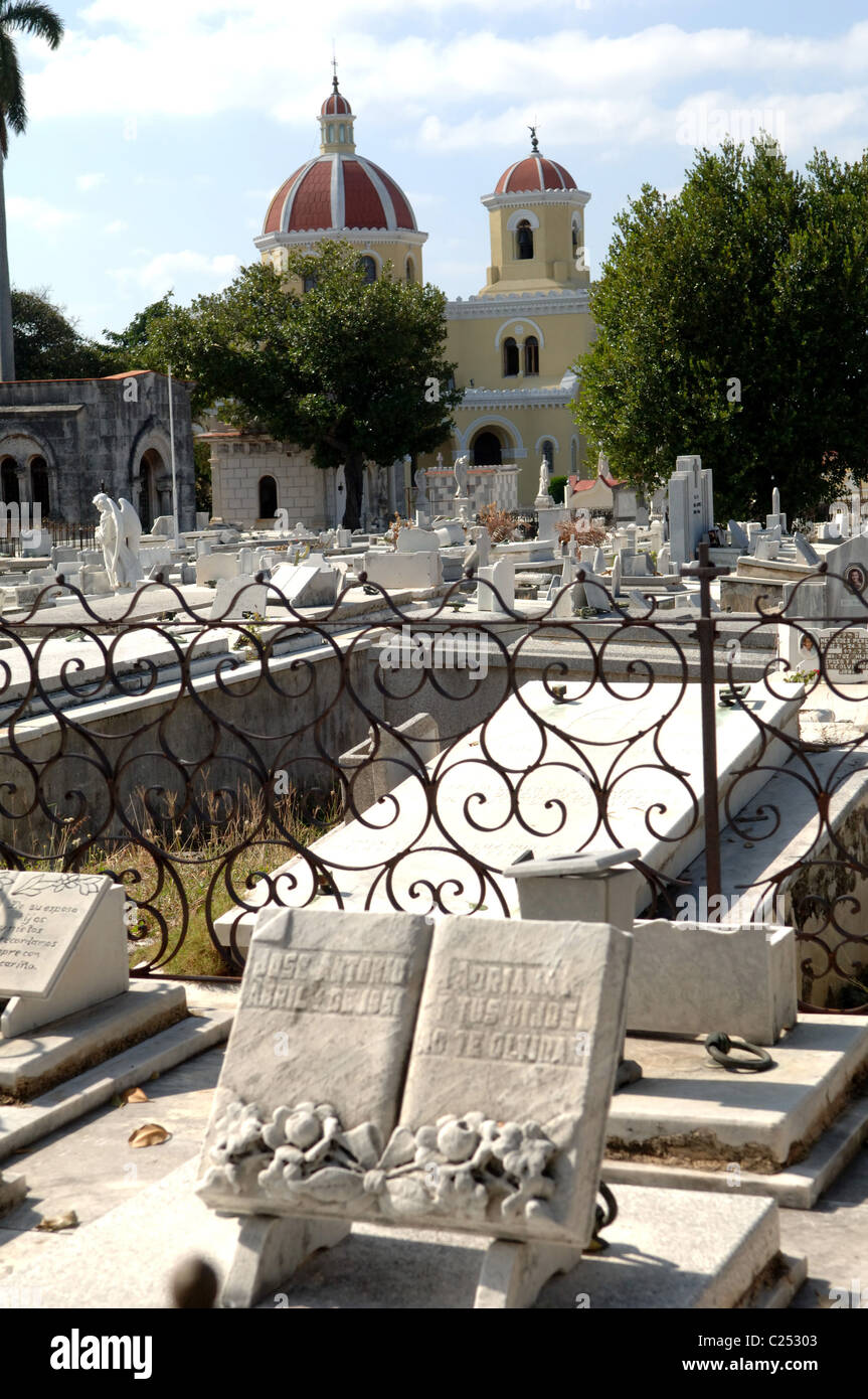Havana Necropolis de Colon cemetery Cuba Stock Photo - Alamy
